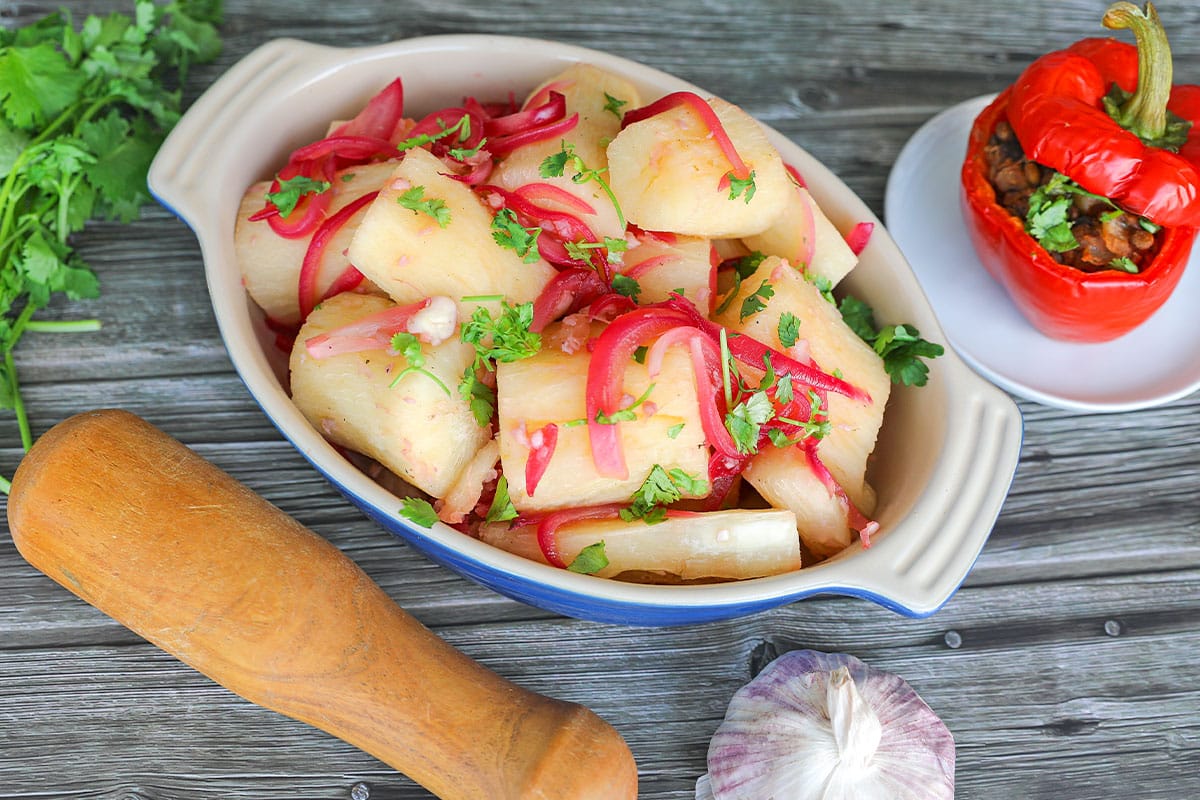 Yuca al mojo - Centro de Estudios en Nutrición